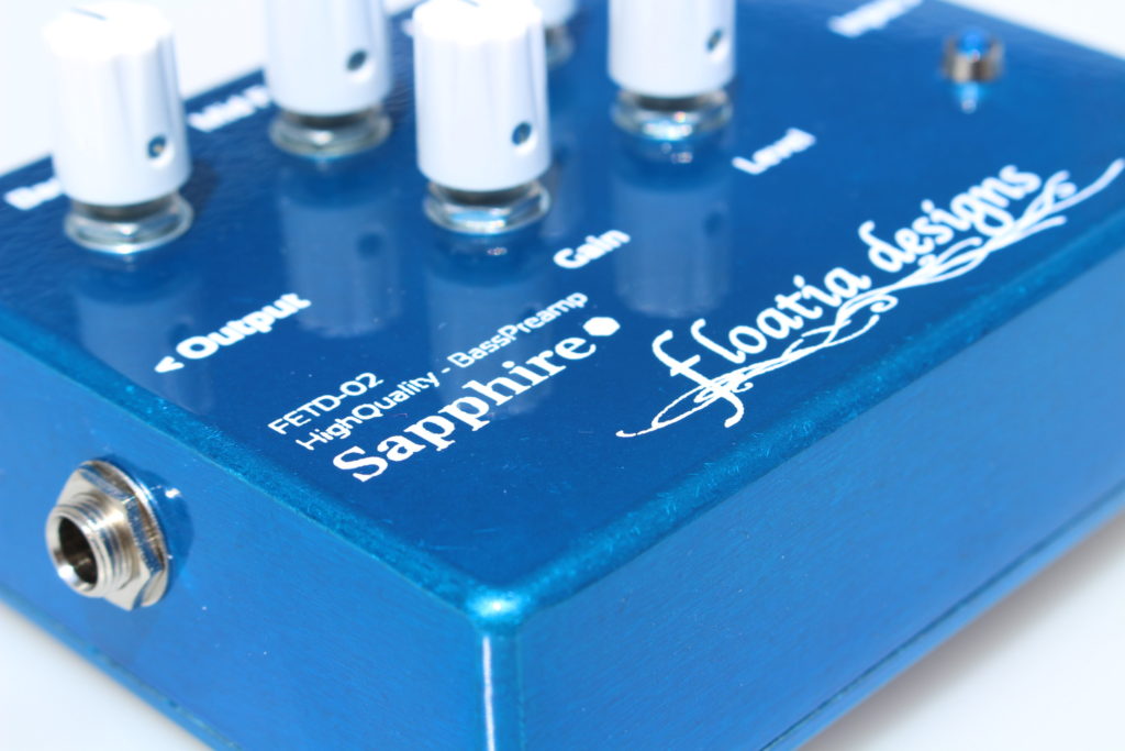 【レビュー】ニューギターオーディオ Floatia Designs 高品位なFET回路を搭載！ - Geek IN Box