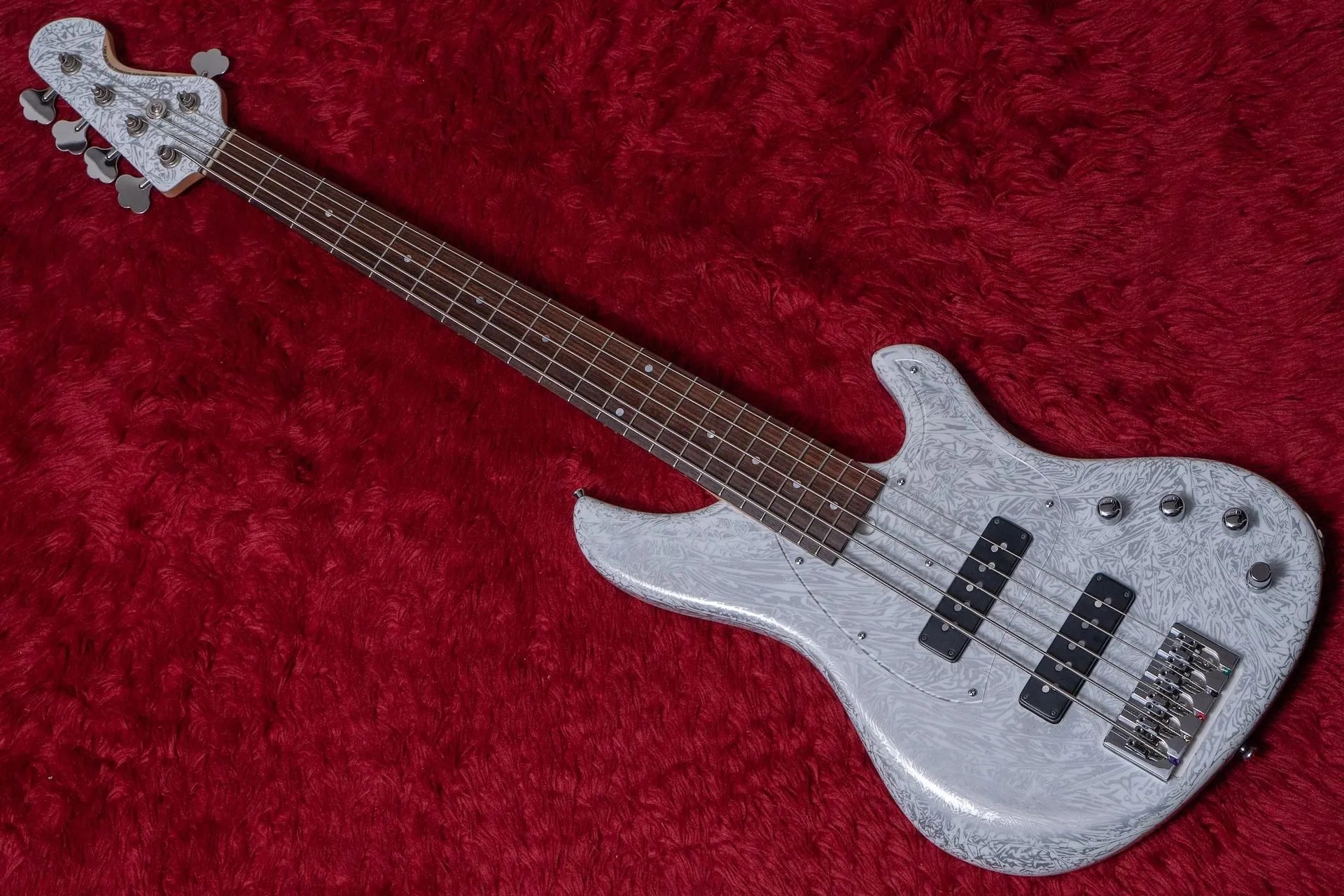 Sago New Material Guitarsへのカスタムオーダーについて、モデルや価格を解説 - Geek IN Box